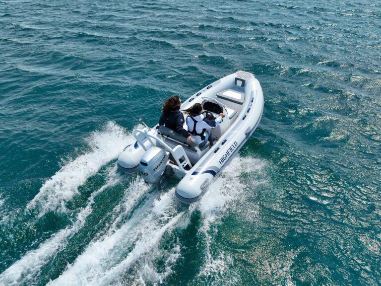 Classic 400 - Highfield Boats